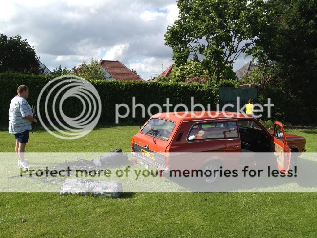 ST PETERS CHURCH classic car show today - EVENT REPORTS - Old Skool Ford